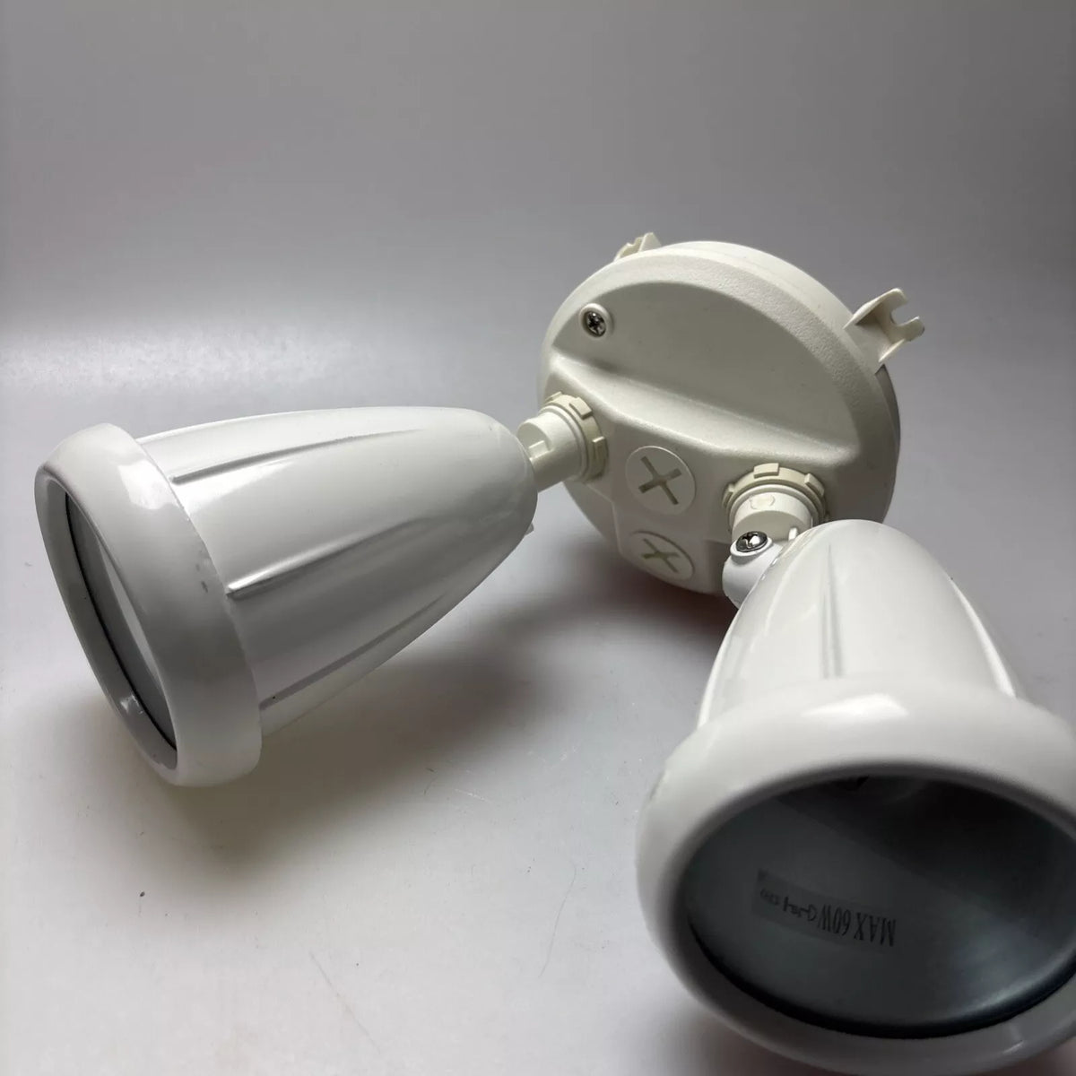 Night Watch 2 x 60W White Double / Twin Security Flood Light | Rising ...